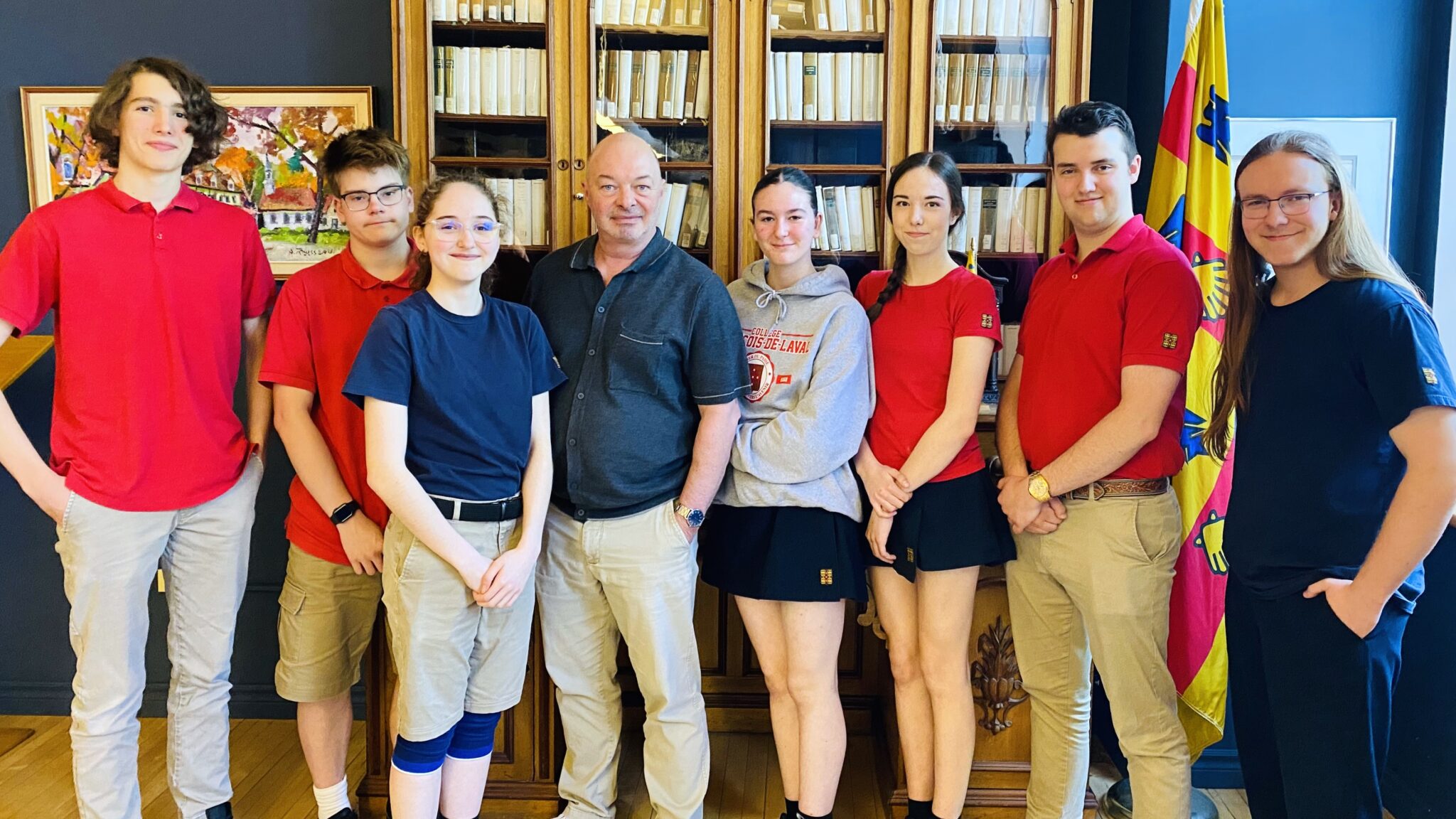 Merci à tous les élèves au support technique - Collège François-de-Laval